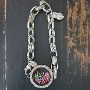 Origami Owl | Jewelry | Origami Owl Silver Bracelet With 5 Charms ...